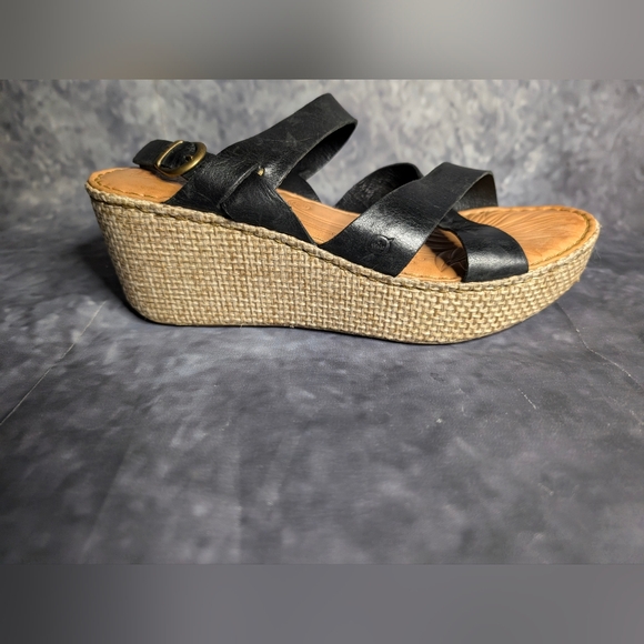 Born | Shoes | New Born Alaina Platform Wedge Sandals Womens Black ...